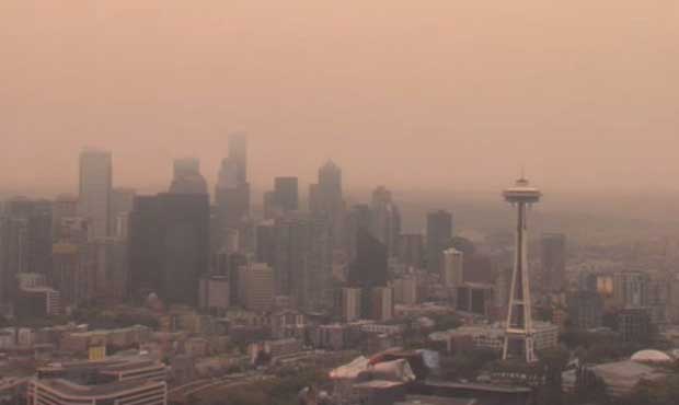 Wildfire Smoke is Choking Seattle: visualizing using Altair | Yu Cheng